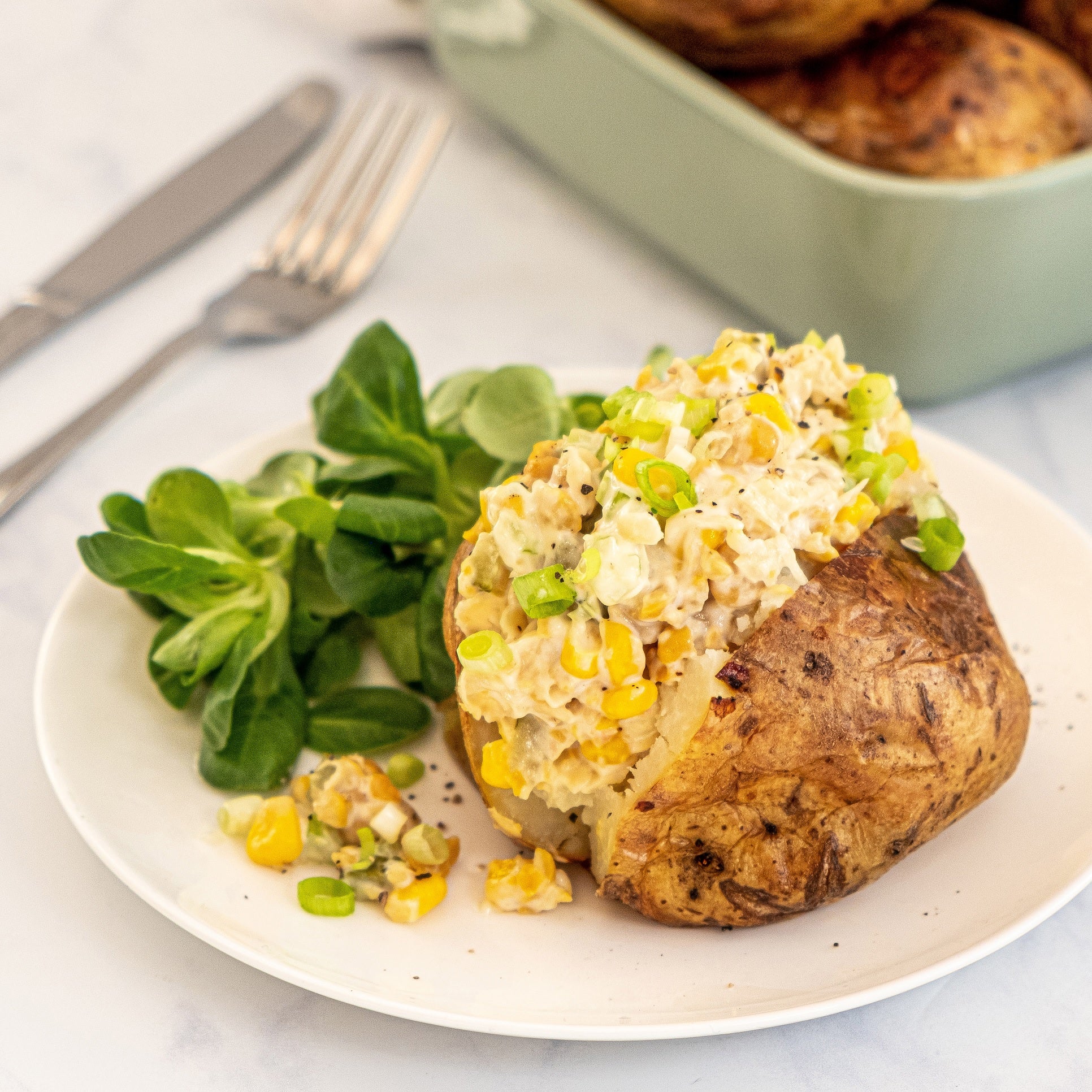 Baked Potato with Vegan Chuna Sweetcorn – Biona